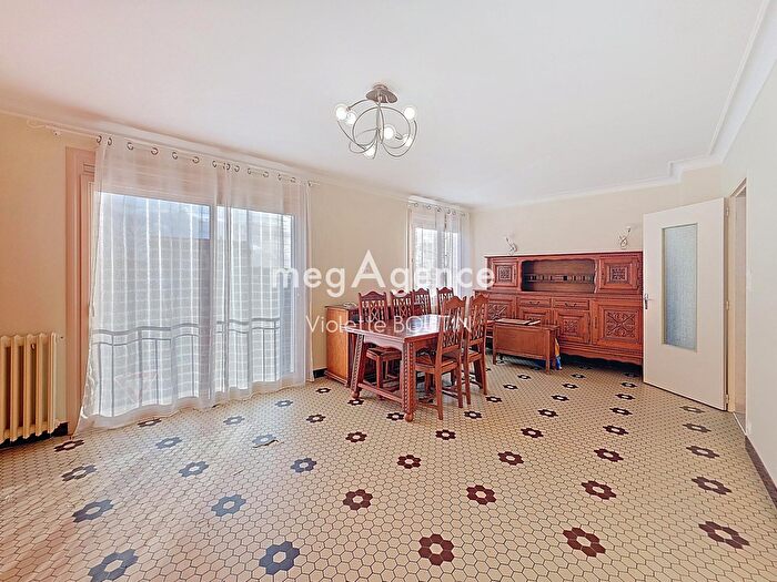 Maison à vendre - Saint-Pierre-Montlimart - 3 pièces - 2 chambres