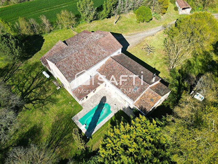 Saint-Julien-du-Puy - Maison 6 pièces à vendre