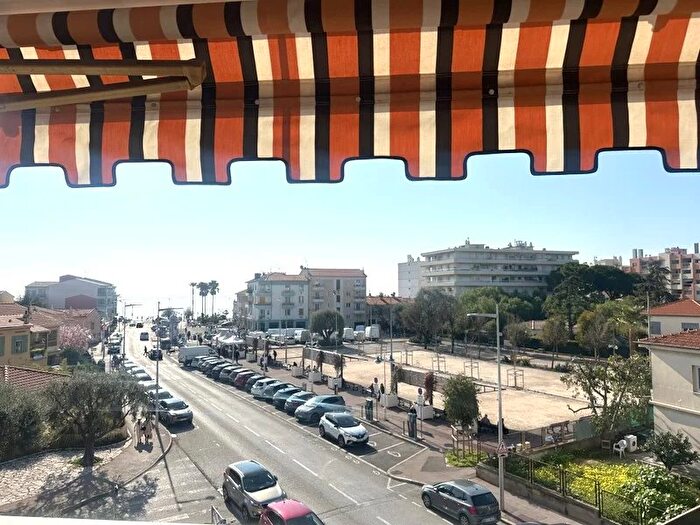 Appartement à vendre - Cagnes-sur-Mer, Le Cros de Cagnes, Les Vespins - 2 pièces - 1 chambre