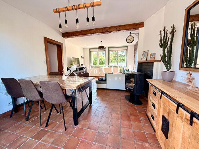 Maison 5 pièces à vendre à Carly
