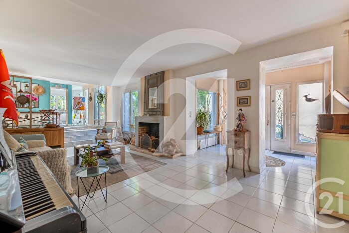 Maison à vendre - Brunoy, Centre-ville - 8 pièces - 5 chambres