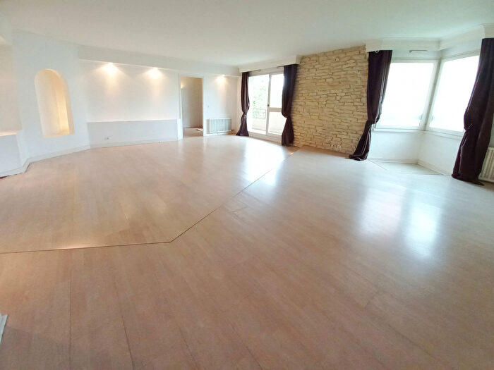Appartement 5 pièces à Créteil, Echat, à vendre