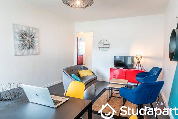 Appartement à louer - Bernardière-Bellevue-Harlière, Saint-Herblain - 1 pièce - 2 chambres