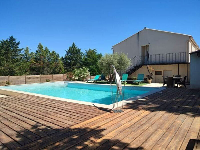 Maison à vendre - Lussan - 8 pièces - 5 chambres