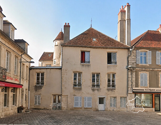 Maison à Clamecy, à vendre