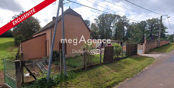 Maison 8 pièces à Bérulle, à vendre