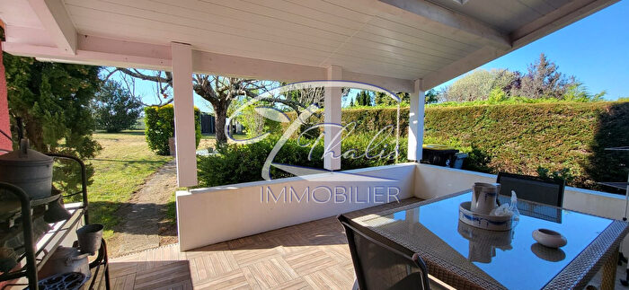 Maison à vendre - La Lande-de-Fronsac - 6 pièces - 4 chambres