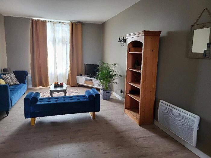 Appartement 3 pièces à louer à Le Tourne