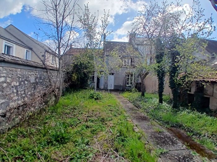 Angerville : Maison 7 pièces à vendre