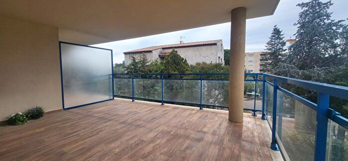 Appartement à louer - Antibes - 3 pièces - 2 chambres