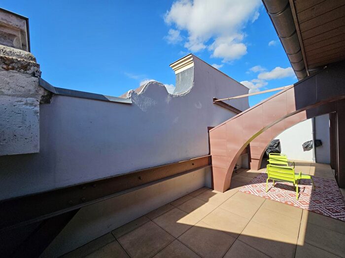 Appartement à louer - Agen, Cours Victor Hugo - 3 pièces - 2 chambres