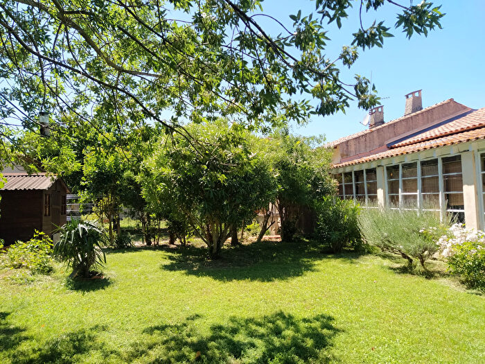 Maison 6 pièces à vendre à Saint-Martin-de-Crau