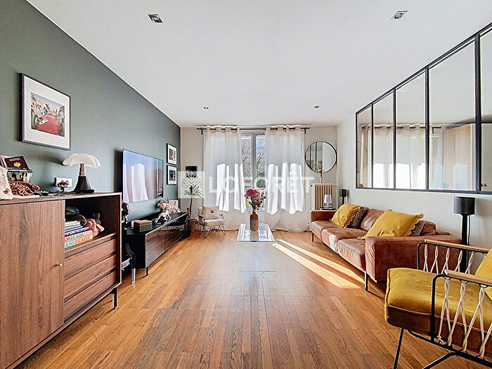 Appartement à louer - Caluire-et-Cuire, Le Bourg - 3 pièces - 2 chambres