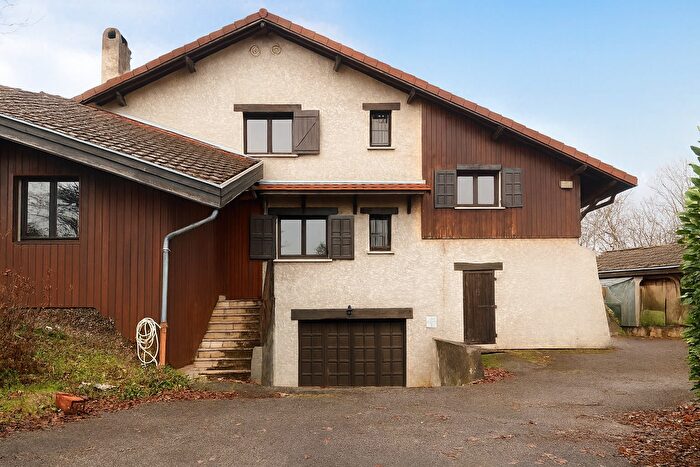 Maison à vendre - Montbonnot-Saint-Martin - 10 pièces - 8 chambres