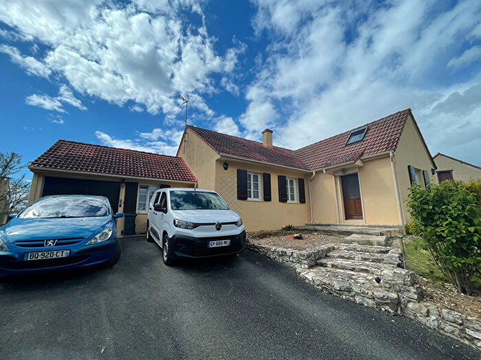 Maison à vendre - Villegongis - 4 pièces - 3 chambres