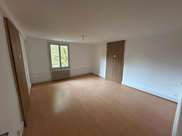 Krutenau Centre Est, Strasbourg - Appartement 1 pièce à louer