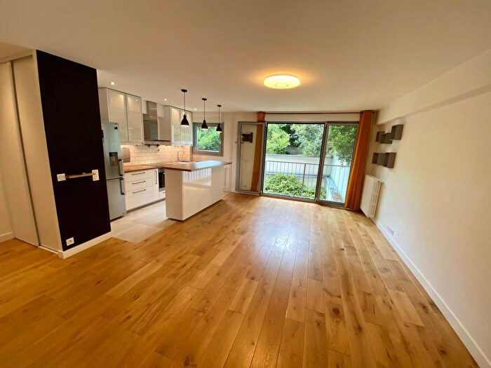 Appartement à louer - Croulebarbe, Paris ème arrondissement - 3 pièces - 2 chambres