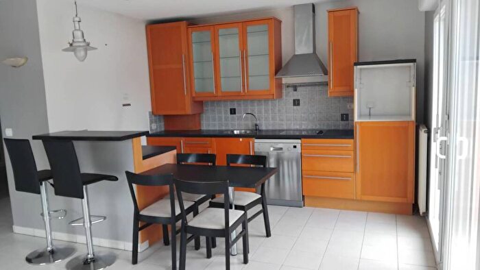 Appartement à louer - Bron, Les Jardins du Fort - 2 pièces - 1 chambre