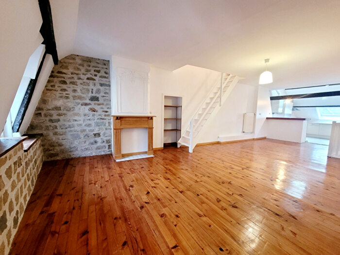 Appartement 3 pièces à louer à Boulogne-sur-Mer, Vieille ville, Dernier Sou, Vieil Atre