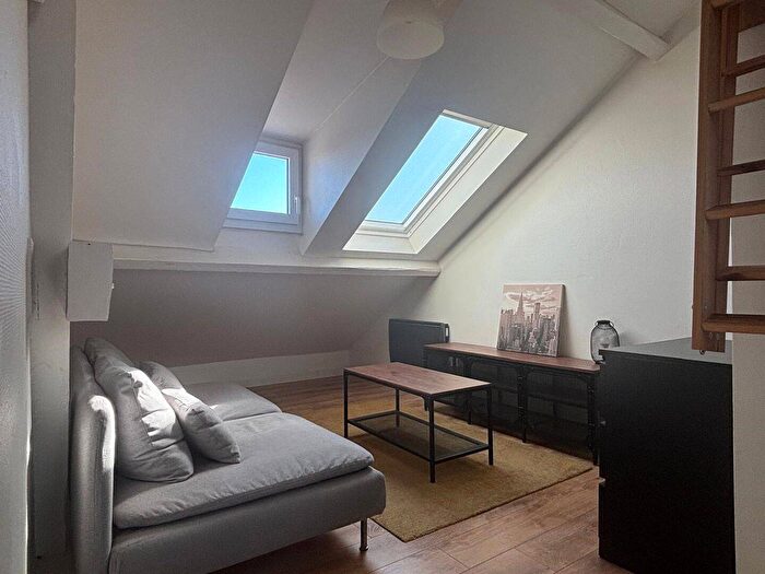 Nouvelle Ville, Metz : Appartement 1 pièce à louer