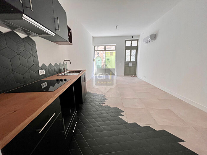 Arles, Centre-ville : Appartement 3 pièces à louer