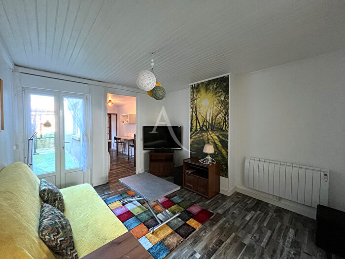 Appartement à louer - Reims, Neufchatel, Orgeval, Laon, Zola - 2 pièces - 1 chambre