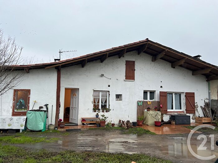 Maison à vendre - Coutras - 4 pièces - 3 chambres