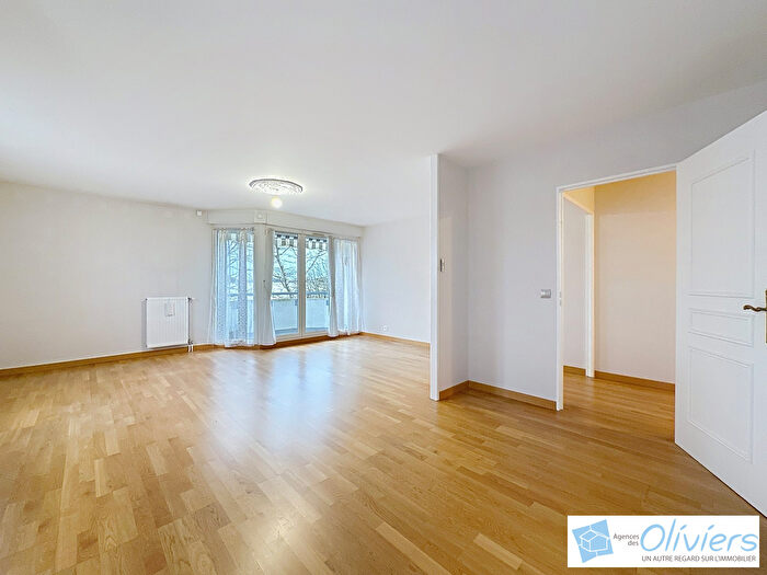 Appartement à vendre - Montigny-le-Bretonneux, Le Plan de Troux - 4 pièces - 2 chambres