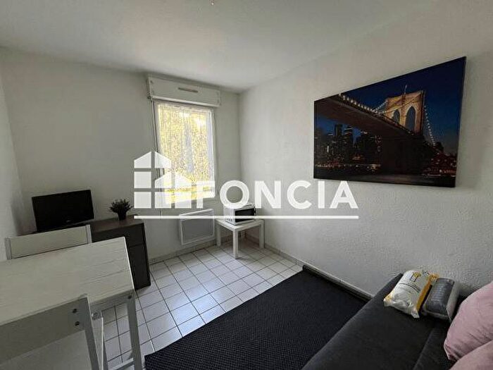 Appartement à louer - Centre Ville, Niort - 1 pièce