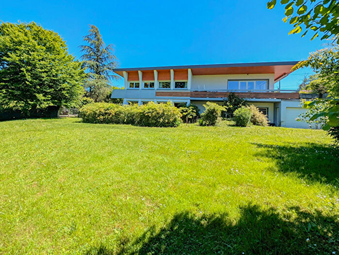 Maison à vendre - Pugny-Chatenod - 7 pièces - 6 chambres