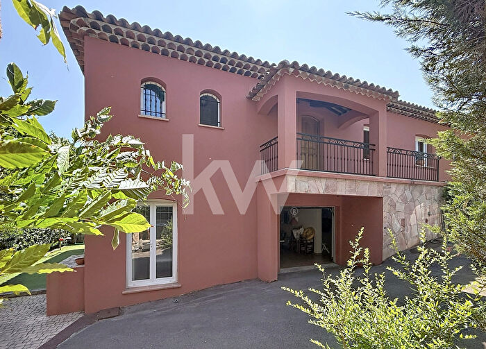 Fréjus, Caïs - Maison 8 pièces à vendre