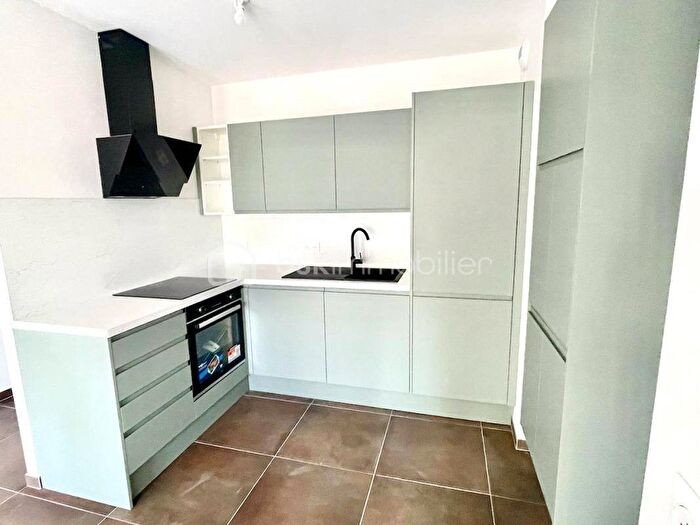 Appartement à louer - Mairie, Sainte-Geneviève-des-Bois - 2 pièces - 1 chambre