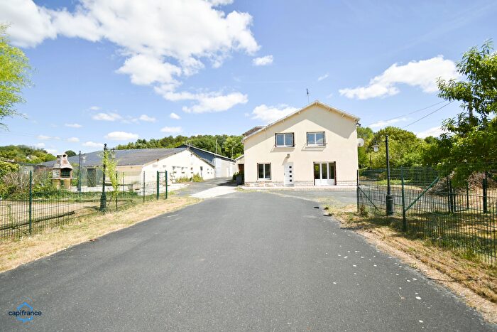 Maison 9 pièces à vendre à Saint-Romain-sur-Cher