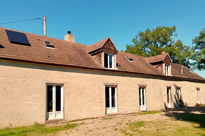 Maison à vendre - Lurcy-Lévis - 5 pièces - 3 chambres