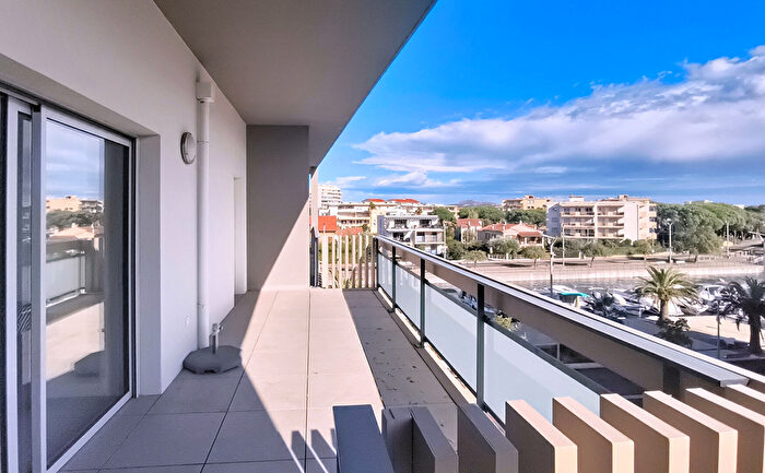 Appartement à vendre - Fréjus, Fréjus Plage - 2 pièces - 1 chambre