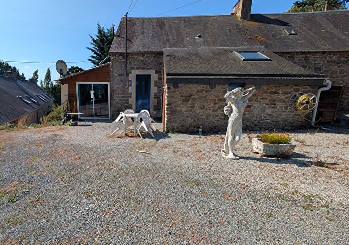 Maison 4 pièces à Plésidy, à vendre