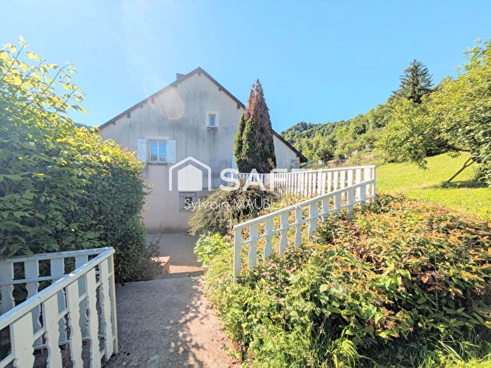 Maison 6 pièces à Lons-le-Saunier, Centre-ville, à vendre