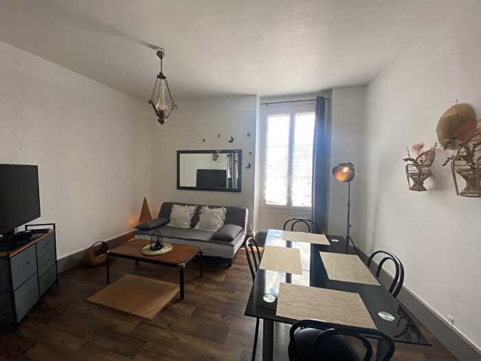 Appartement à louer - Troyes, Vassaulles, Tauxelles - 3 pièces - 2 chambres