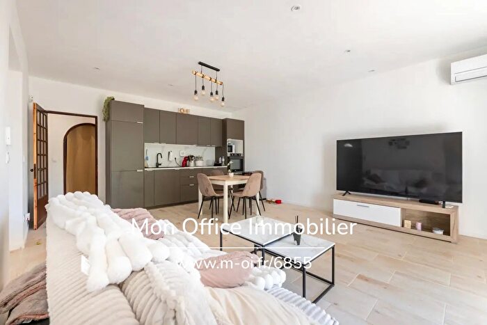 Appartement 3 pièces à vendre à Aix-en-Provence, Saint-Donat, Les Platanes