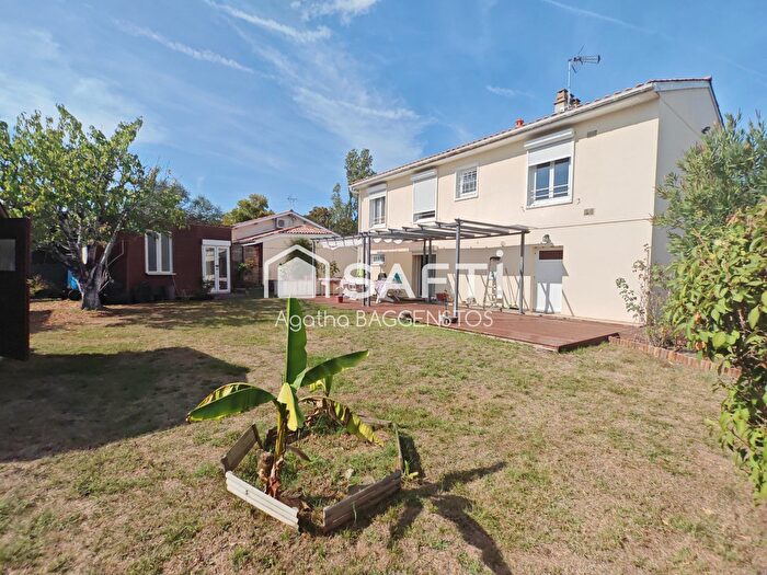 Maison 9 pièces à vendre - Léognan