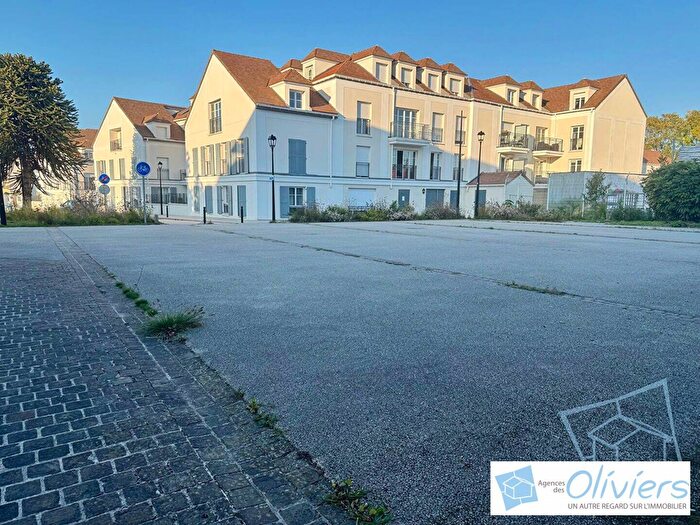 Appartement à louer - Chamfleury-Port Royal, Voisins-le-Bretonneux - 1 pièce