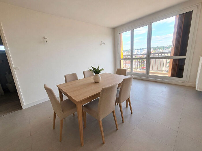 Appartement 3 pièces à Les Pavillons-sous-Bois, Centre-ville, Basoche, à vendre