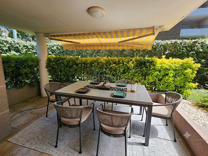 Appartement 2 pièces à vendre - Saint-Raphaël, Centre-ville