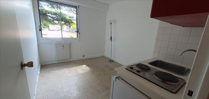 Centre, Nanterre - Appartement 1 pièce à louer