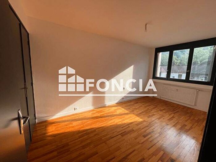 Appartement à louer - Saint Jacques-Chavanelle, Saint-Étienne - 2 pièces - 1 chambre