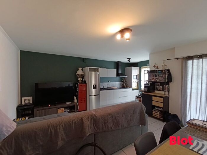 Appartement à louer - Vitré, Maison Rouge - 2 pièces - 1 chambre