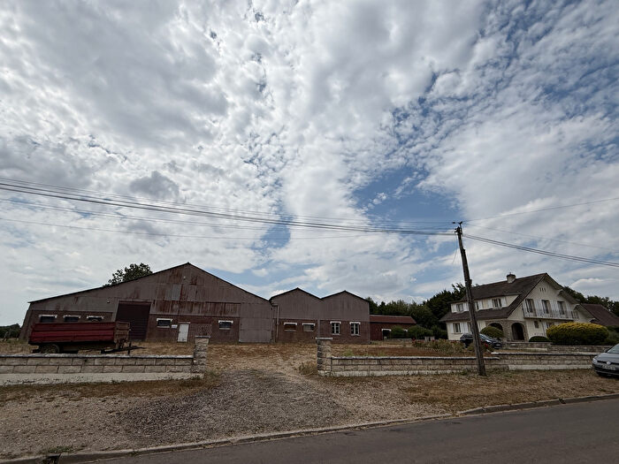 Maison 7 pièces à vendre - Moliens