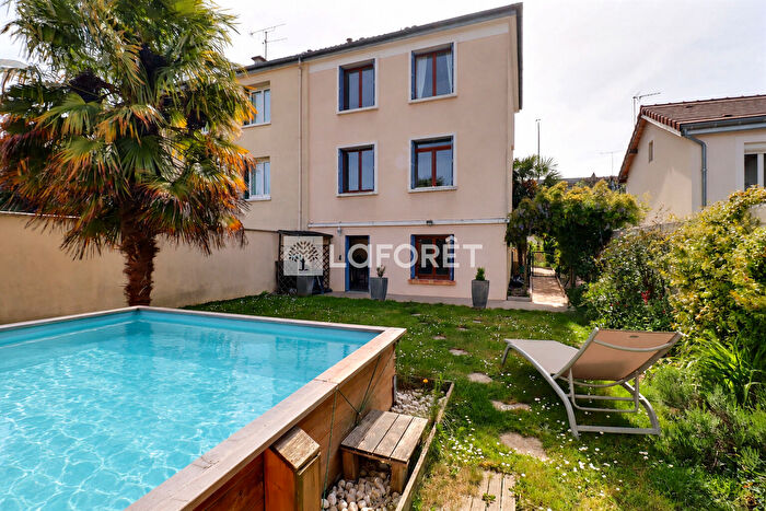 Vitry-sur-Seine, Plateau : Maison 4 pièces à vendre