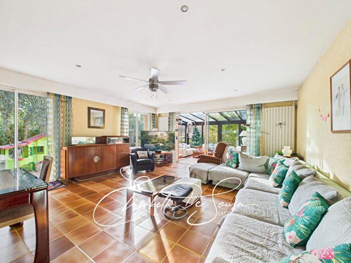 Maison à vendre - Saint-Maur-des-Fossés, Parc de Saint-Maur - 7 pièces - 4 chambres