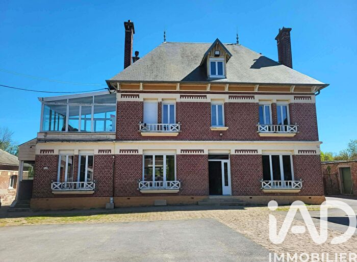 Maison 9 pièces à Saint-Simon, à vendre